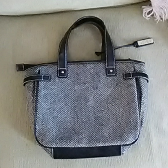Chaps | Bags | So Cute Black White Herringbone Small Tote | Poshmark